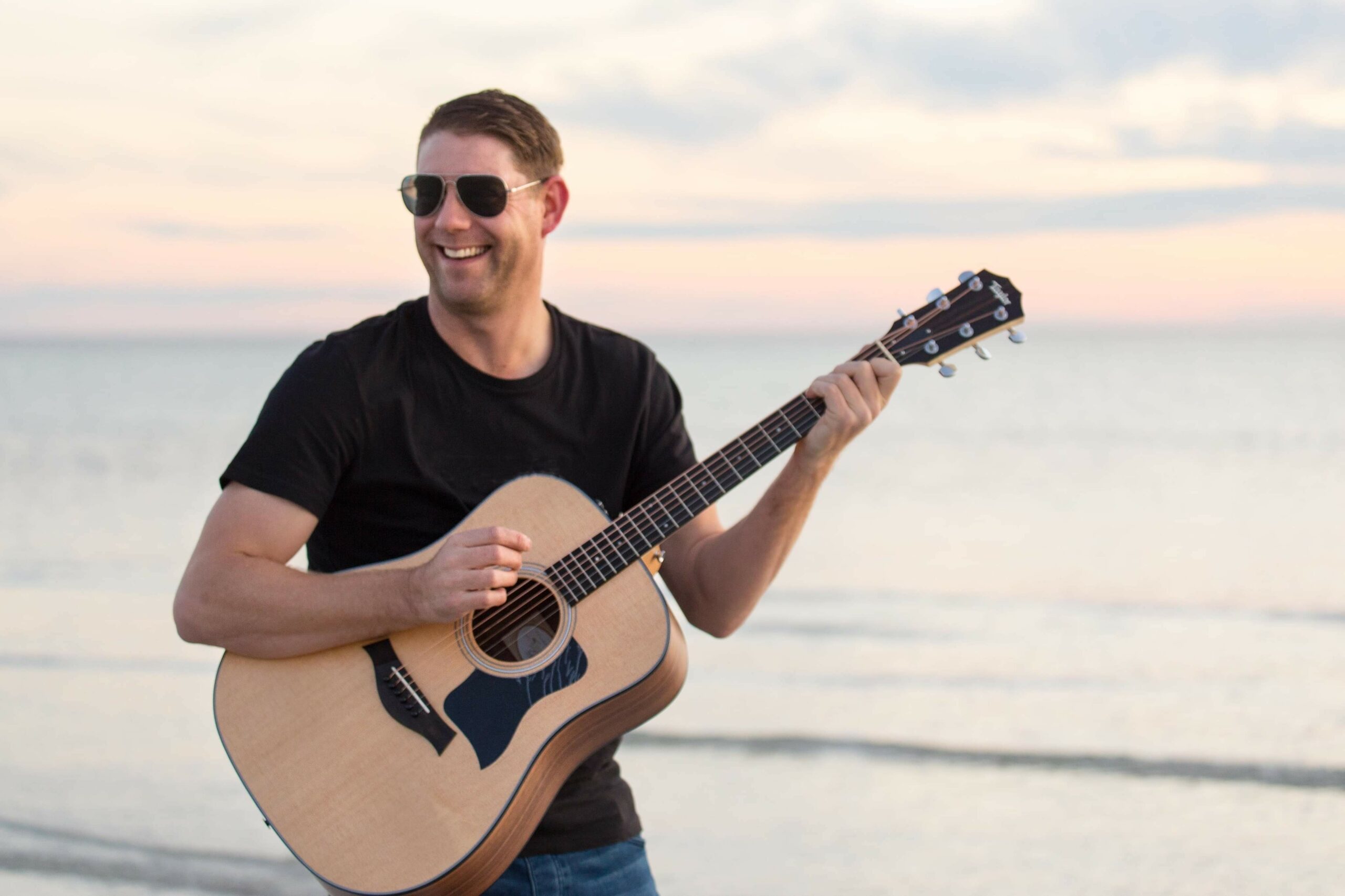 About – Jamie Newton Music